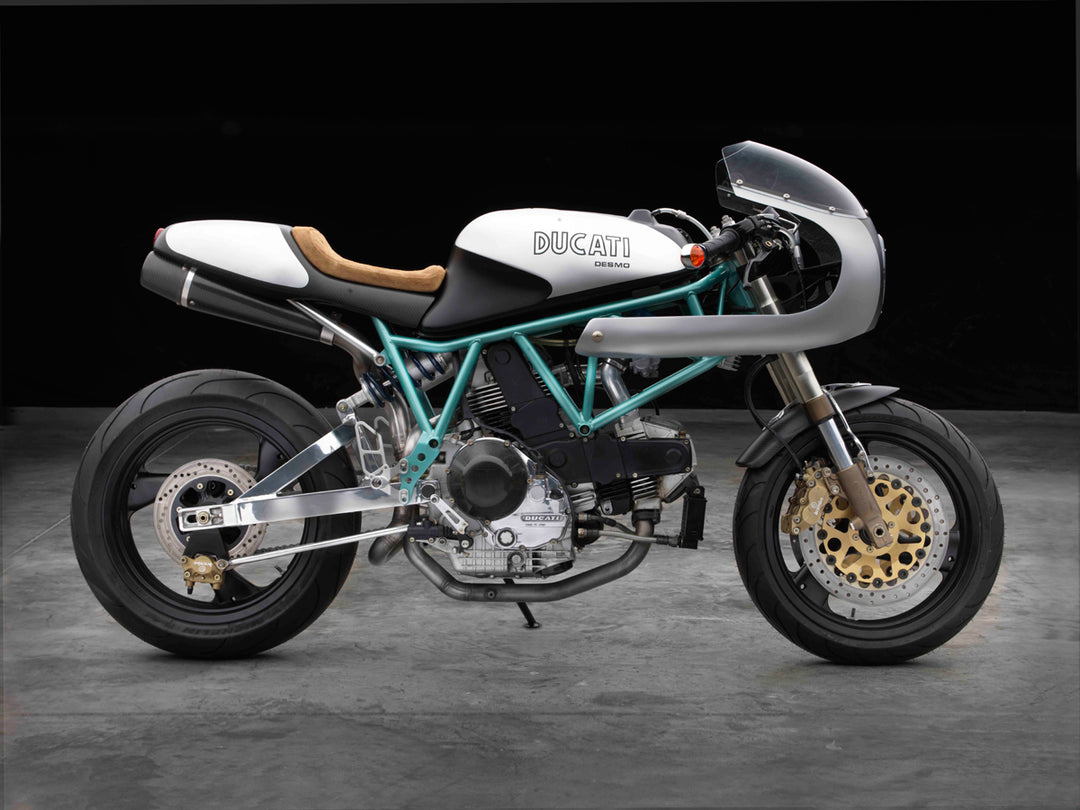 BUILDS – motostudio